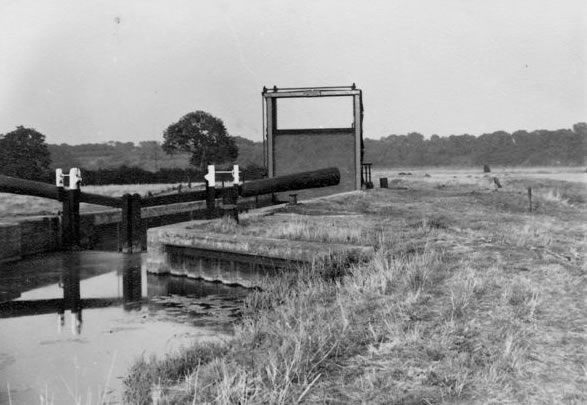 Old Photos - Warmington